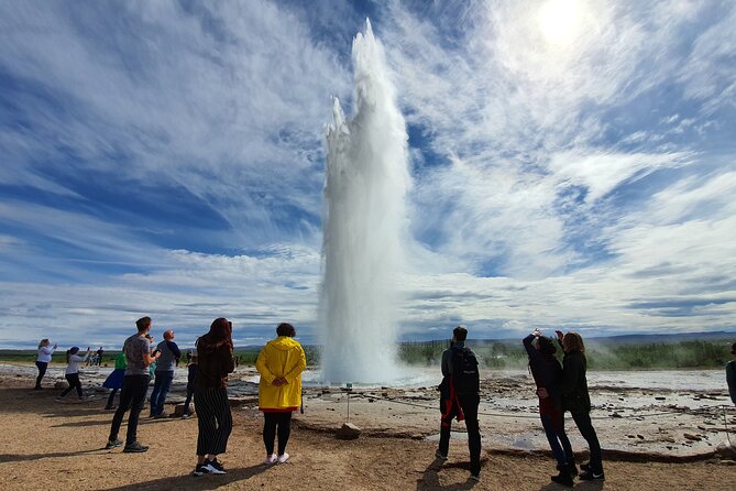 Golden Circle, Blue Lagoon with Ticket and Kerid Volcanic Crater - Key Points