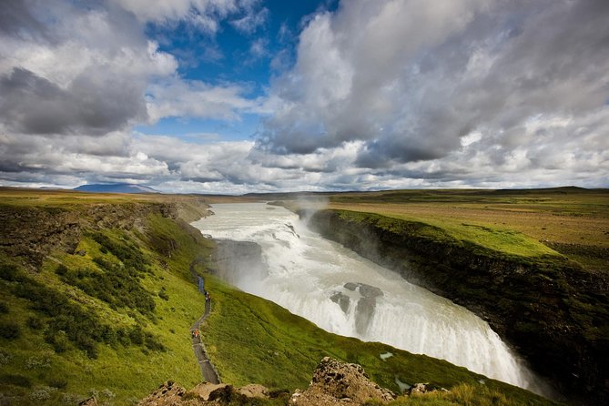 Golden Circle Super Jeep Tour and Snowmobiling from Reykjavik - The Itinerary in Detail