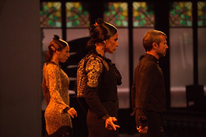 "Gran Gala Flamenco" The Most Famous Flamenco Show in Barcelona - A Deep Dive into the Flamenco Experience