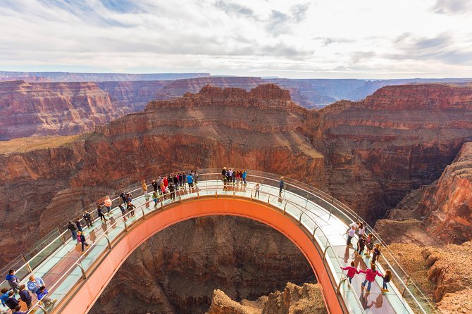 Grand Canyon West, Hoover Dam, Breakfast, Lunch. Optional Skywalk - The Trip Breakdown: What You Can Expect