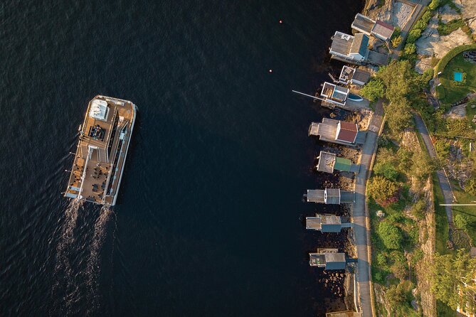 Guided Sightseeing Cruise on Oslofjord by Premium Silent Boat - A Gentle Introduction to the Oslofjord Experience