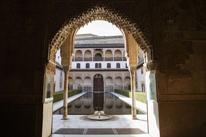 Guided Walking Tour of the Alhambra in Granada - An In-Depth Look at the Tour Experience