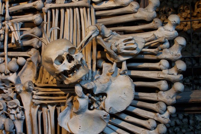 Half Day Trip to Kutna Hora and Bone Church from Prague - Key Points