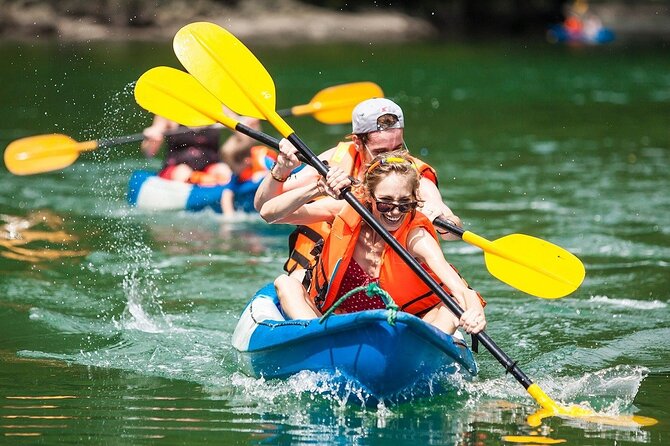 Halong Bay Day Tour With Titop Island, Cave, Kayak & Lunch - How the Itinerary Unfolds: What You Can Expect