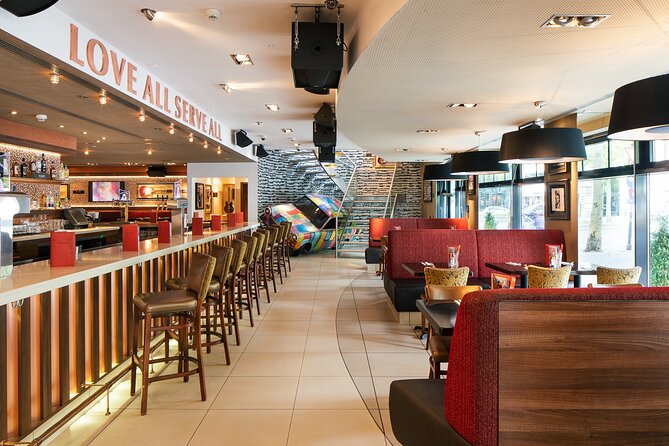 Hard Rock Cafe Berlin With Set Lunch or Dinner - An Overview of the Experience