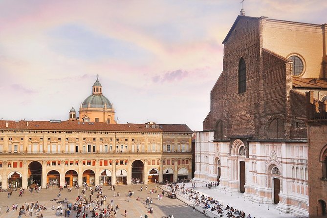Historical Tour of Bologna - What to Expect from This Guided Walk
