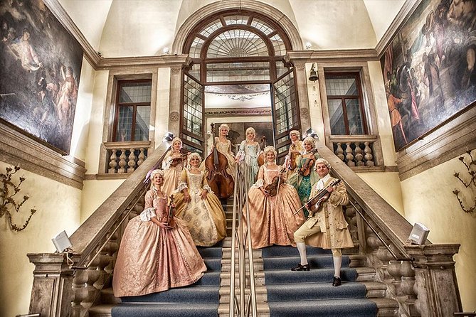I Musici Veneziani Concert: Vivaldi Four Seasons - The Performers and Costumes: Authenticity and Talent