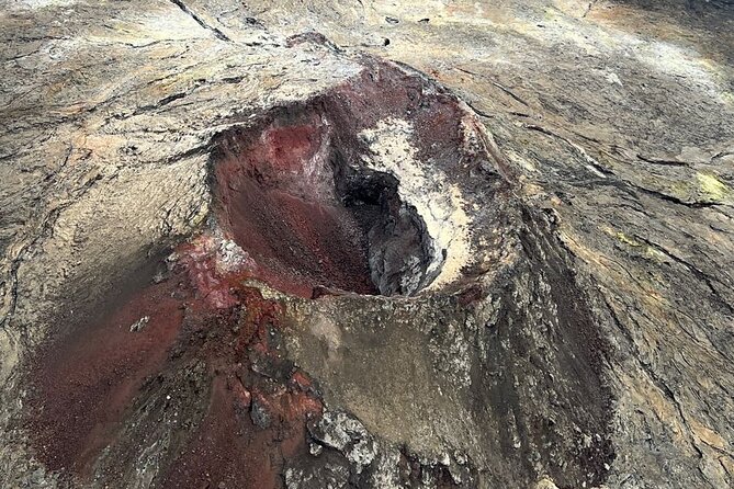 Iceland Volcanic Eruption Area Helicopter Tour from Reykjavík - What to Expect on the Tour