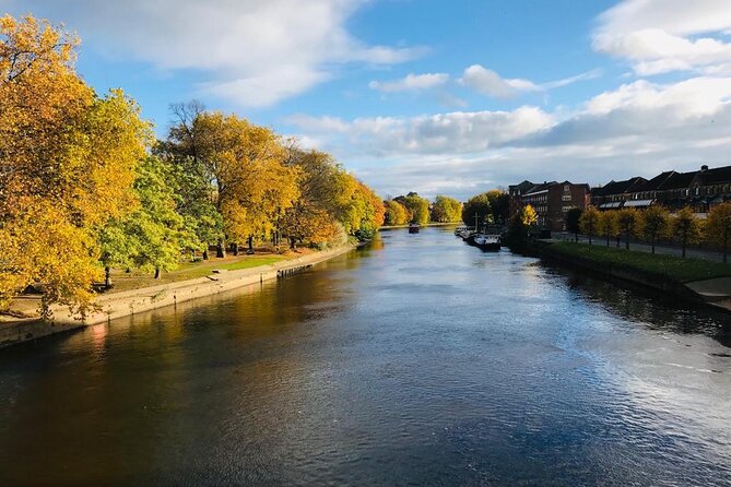 J & M York City Walking Tours - A Walk Through York’s Most Notable Sights