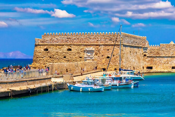 Knossos Palace & Historical Heraklion City Tour, with Old Market - The Journey Through the Day: From Ruins to City Streets
