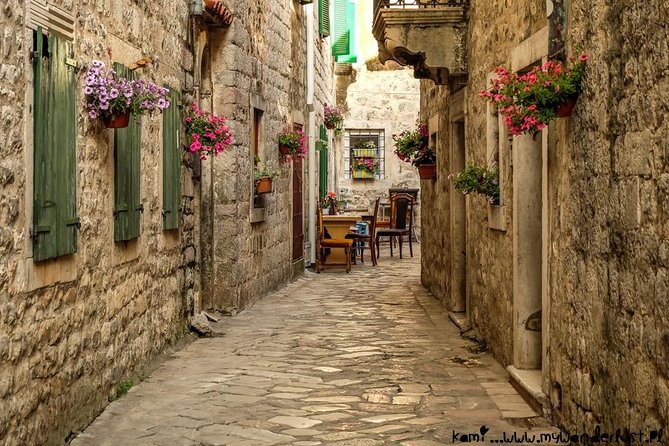 Kotor Old Town Small-Group Walking Tour - Why Consider This Tour?