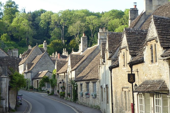 Lacock and Castle Combe - Afternoon Private Tour - The Charm of Lacock and Castle Combe