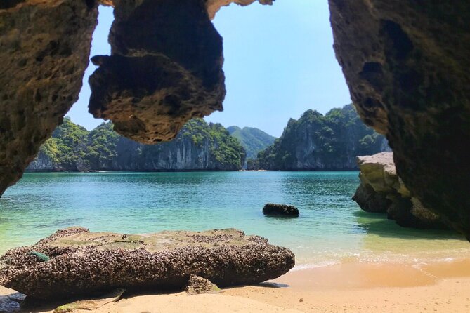 Lan Ha - Ha Long Bay - Dau Be island 2D/1N from Cat Ba in less touristy areas. - The Overview: A Closer Look