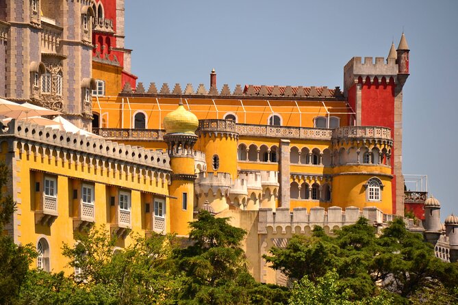 Lisbon Super Saver: 2-Day Sintra, Cascais, Fatima, Nazare and Obidos Small-Group Day Trips - Key Points