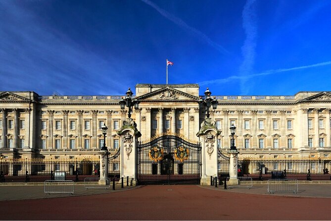 London Sightseeing Walking Tour with 30+ sights - A Walk Through London’s Most Famous Landmarks