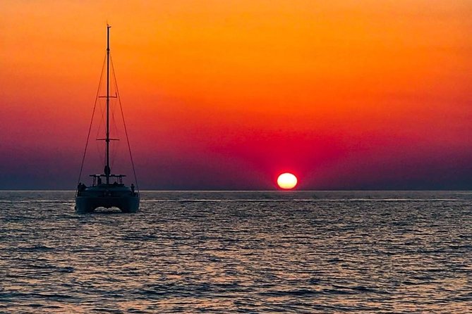 Luxury Small-Group Catamaran Cruise with BBQ, Open bar & Transfer - Who Will Love This Cruise?