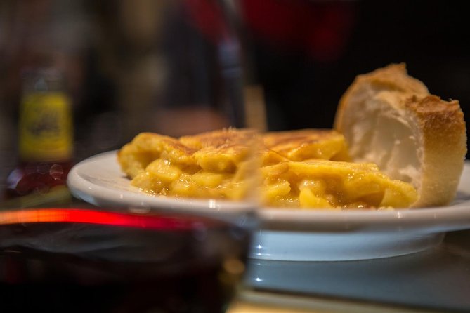 Madrid Local's Wine and Tapas Lunch Tour with a side of History - What to Expect on the Tour