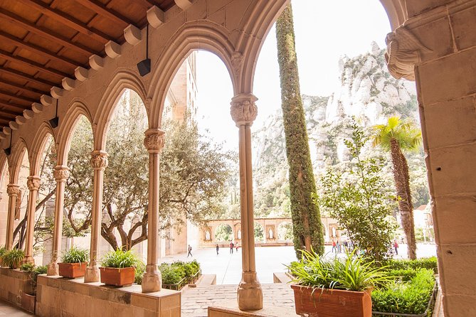 Montserrat & Medieval Winery with Tapas/Lunch - Why You’ll Like the Tour