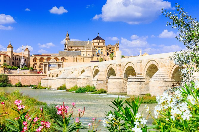 Mosque-Cathedral, Alcazar & Jewish Quarter with Tickets - A Complete Breakdown of the Tour