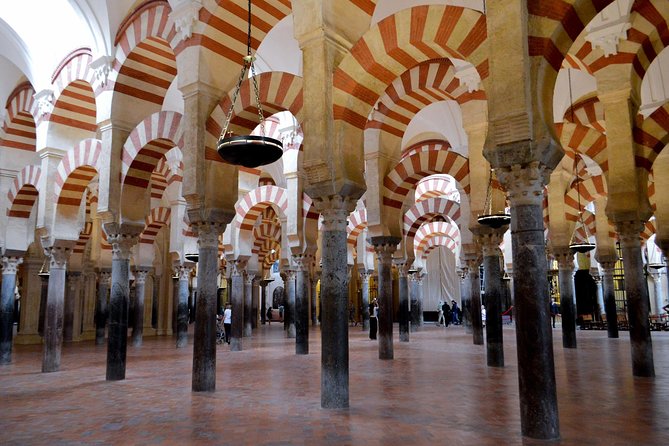 Mosque-Cathedral of Cordoba Guided Tour - Exploring the Heart of Córdoba: What to Expect from the Tour