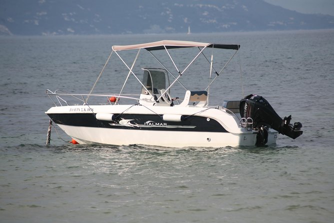 Motor Boat Hire in Corfu Italmar 17,Asso 5.10, Next 5m - Why a Private Boat Rental in Corfu Makes Sense