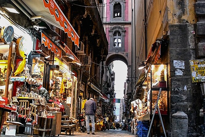 Naples Walking tour of the Historical Center - An In-Depth Look at the Itinerary