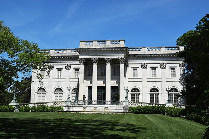 Newport Gilded Age Mansions Trolley Tour with Breakers Admission - Scenic Ride Through Newport’s Historic Districts
