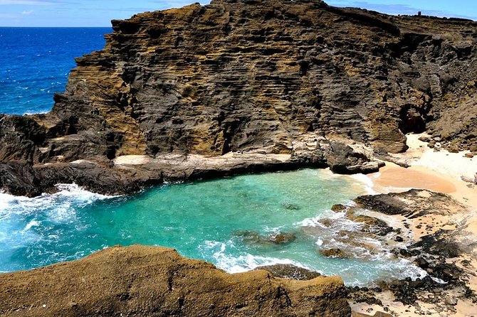 Oahu's Ultimate Tour: Dole, Turtle Snorkel, Pali Lookout & More - A Detailed Look at the Itinerary