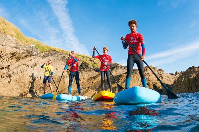 Paddleboarding Around Newquay's Coastline - A Thorough Look at the Paddleboarding Tour