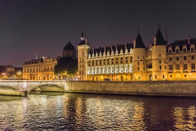 Paris by Night Walking Tour: Ghosts, Mysteries and Legends - Introduction: A Different Side of Paris