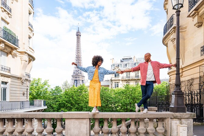 Paris: Eiffel Tower Photo Shoot - The Photographic Journey – What to Expect