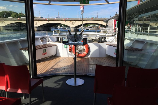 Paris Seine River Champagne Tasting Cruise - A Truly Elegant Way to See Paris