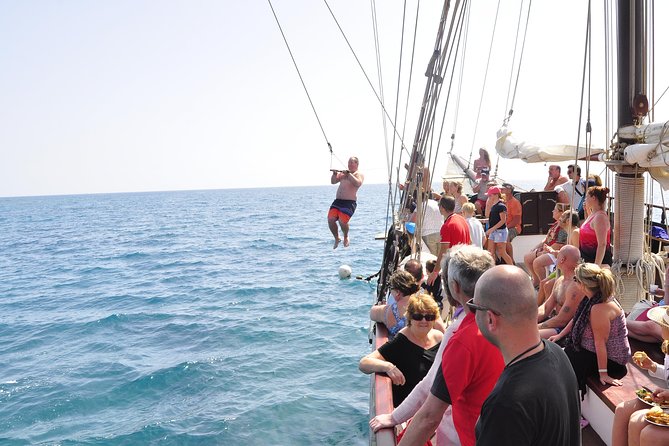 Pirate Adventure Boat Tour with Lunch in Fuerteventura - The Itinerary in Detail