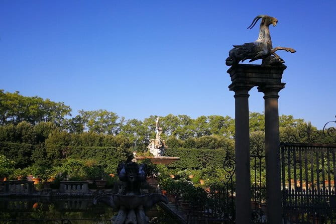 Pitti Palace Boboli Garden & Palatina Gallery Guided Tour - Strolling Through the Gardens: Boboli’s Green Escape