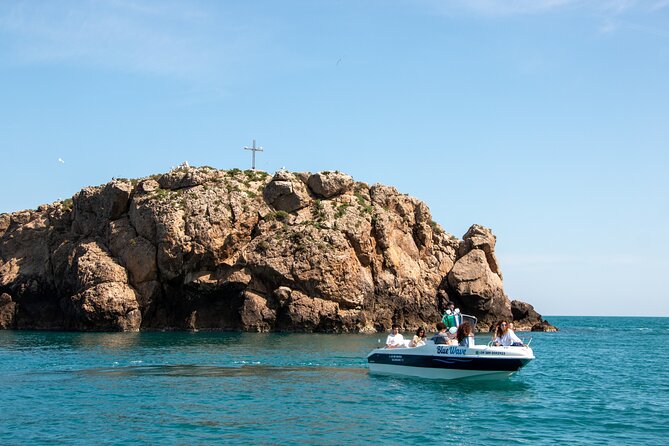 Polignano a Mare: Boat Tour of the Caves - Small Group - A Deeper Look at the Experience