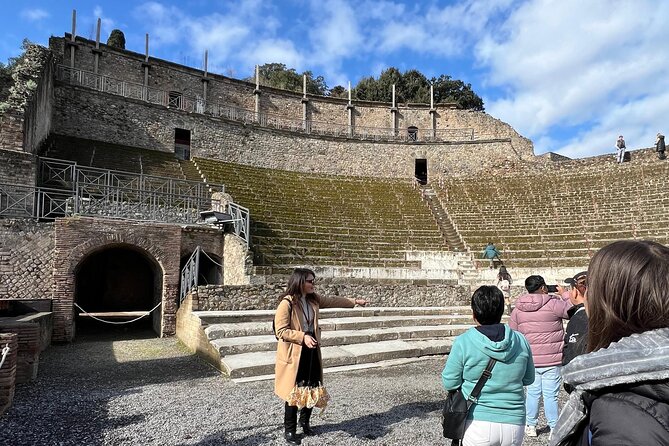 Pompeii Vesuvius Day Tour from Naples with Italian Lunch and Wine - How the Experience Comes Together