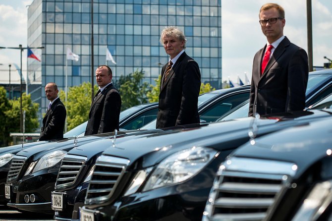Prague Airport Private Departure Transfer - Why Choose the Prague Airport Private Departure Transfer?