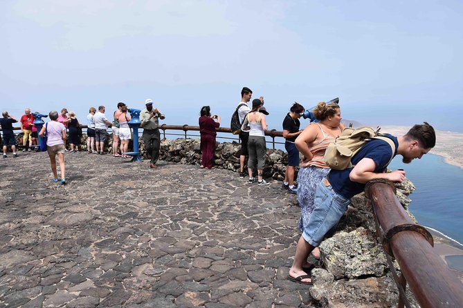 Premium Tour Timanfaya National Park and Cueva de Los Verdes - An In-Depth Look at the Tour Experience