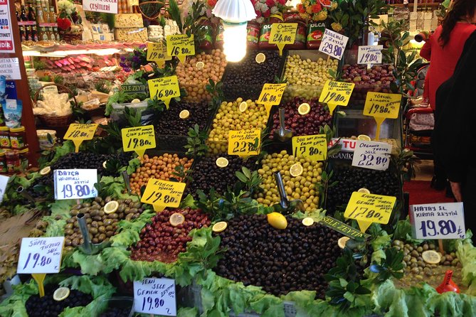 Private and guided Istanbul food tour - Taste of Istanbul - The Itinerary in Detail: What You Can Expect