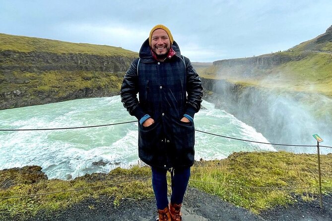 Private Golden Circle tour in a premium class car. - Key Points