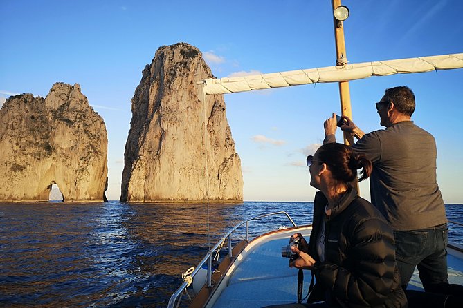 Private Island of Capri by Boat - Key Points