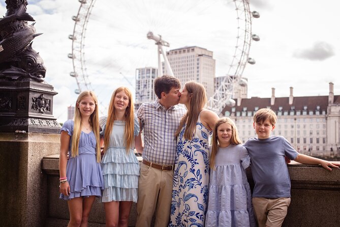 Private landmarks photoshoot for families and couples - An In-Depth Review of the London Landmarks Photoshoot