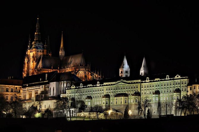 Private Photography Tour of Prague by Night - Why Choose a Night Photography Tour in Prague?