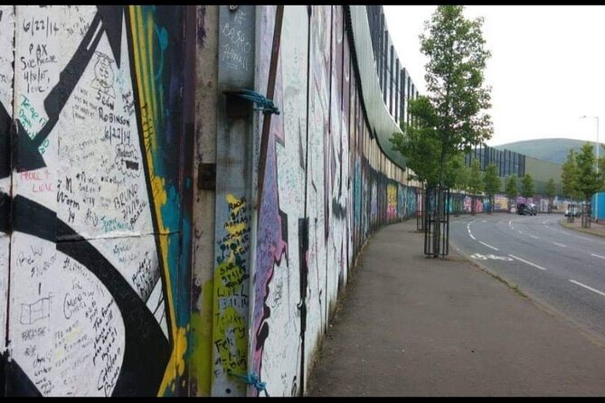 Private Political History & Murals Tour Belfast - A Closer Look at What to Expect on the Tour