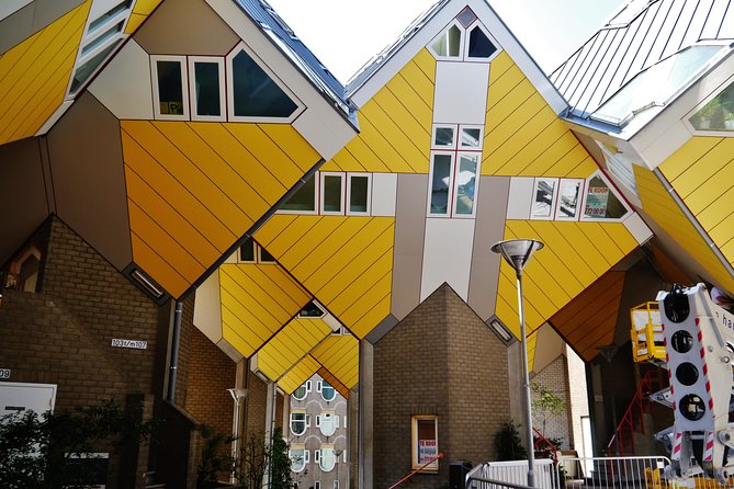 Private Rotterdam Walking Tour Including Cube House Entrance - Analyzing the Cost: Is It Worth ?