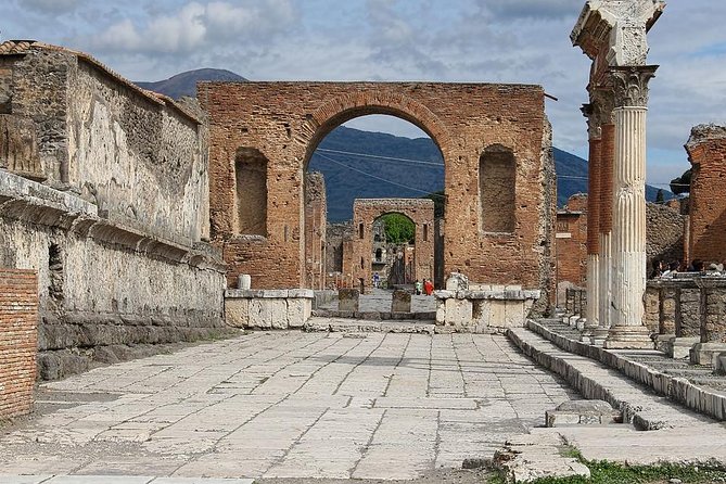 Private Shore Excursion from Naples to Pompeii, Sorrento and Positano - An Authentic Experience of Italy’s Famous Sights