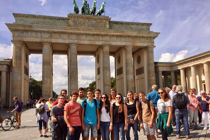 Private Taxi Tour of Berlin East and West and Neighbourhood approx. 4-6h - An In-Depth Look at the Berlin Taxi Tour Experience