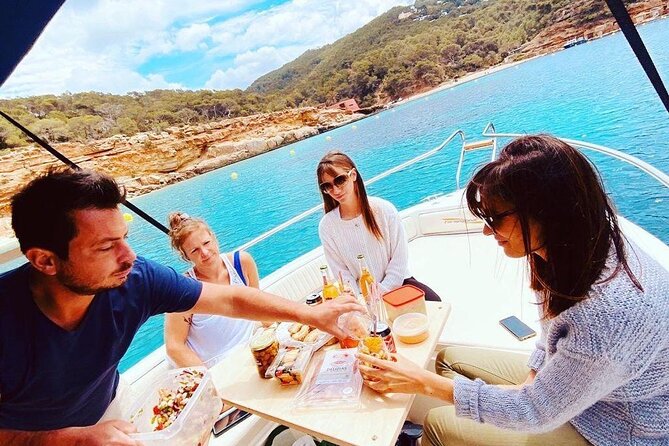 Private Tour along the Coast of Sant Antoni de Portmany - Setting the Scene: A Perfect Blend of Comfort and Adventure