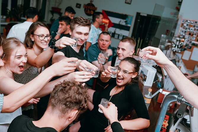 Pub Crawl + Unlimited Drinks + VIP entry + Drinking Games & Photographer - The Itinerary in Detail