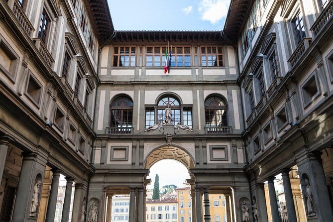 Renaissance & Medieval Florence Guided Walking Tour plus mobile App - What this tour covers and why it matters